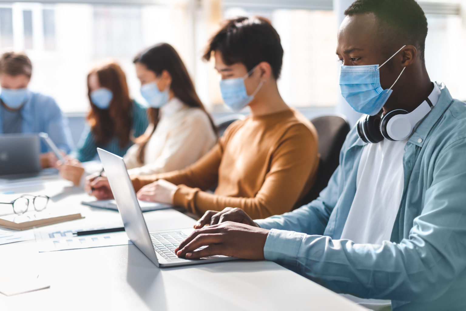 How Many Hours Should You Work While in College? – College Reality Check