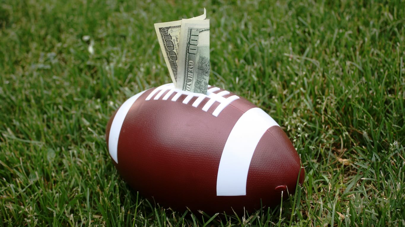 How to Ask for More Merit Scholarship Money in 9 Steps – College ...